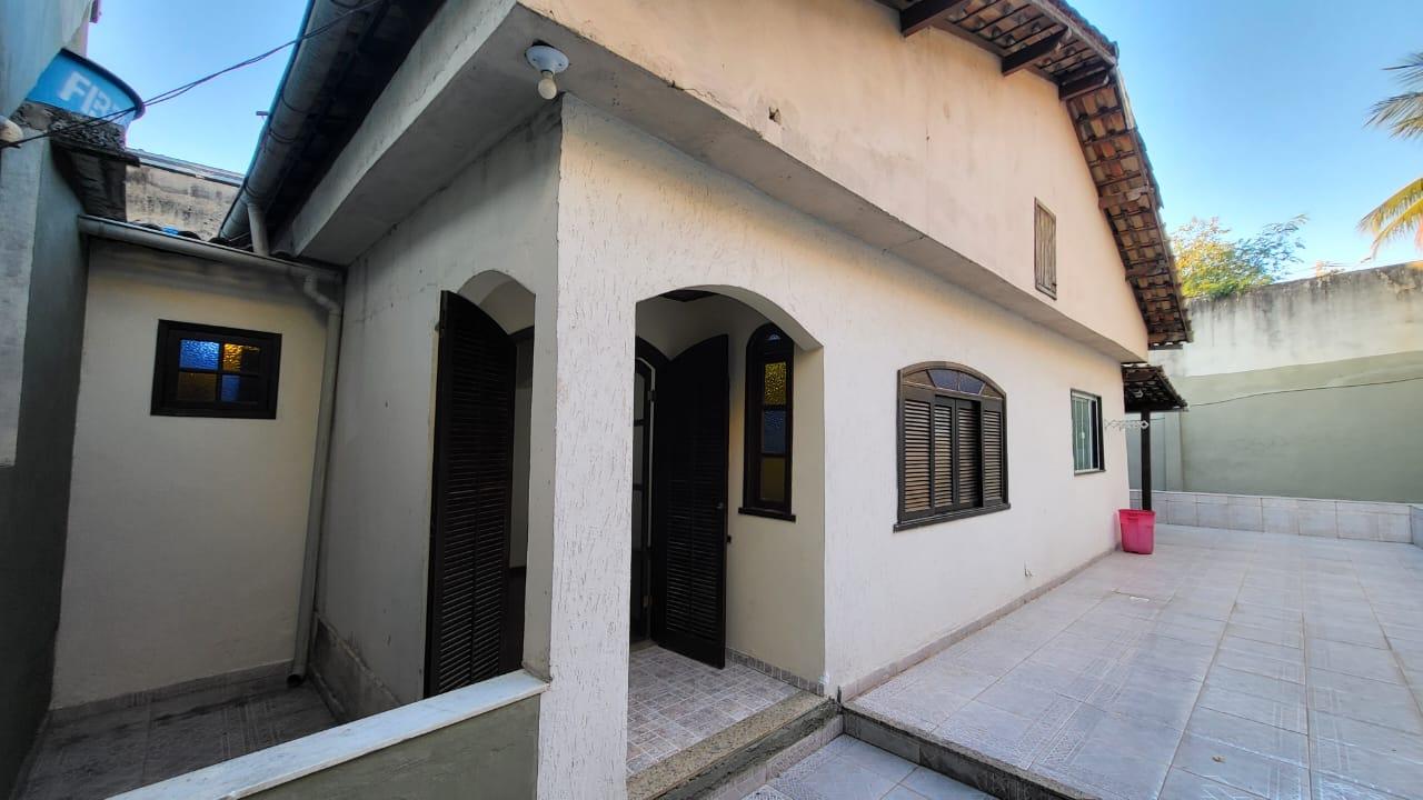 Casa com 2 quartos no Colubande - São Gonçalo - RJ - Torres Imóveis